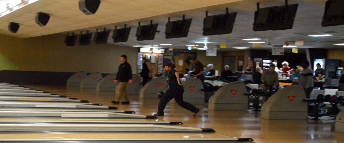 How to Throw a Spectacular Company Bowling Party That Strikes Success ...
